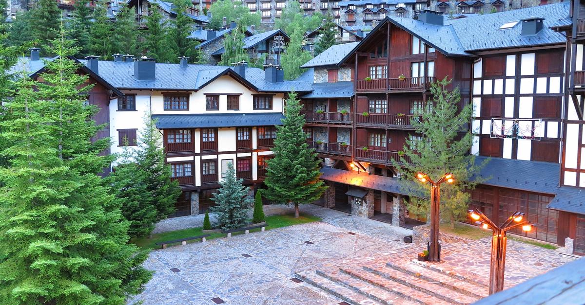 Contact | TARTER MOUNTAIN SUITES , El Tarter